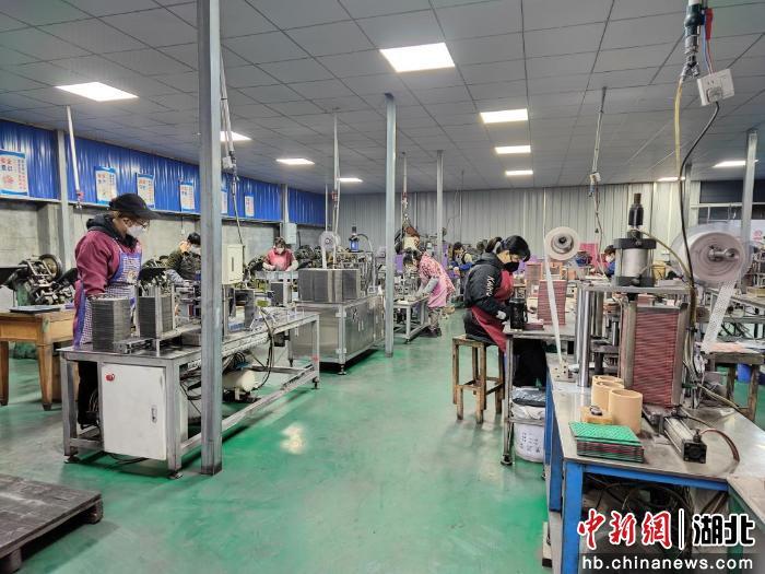 中新网湖北 湖北新闻网 湖北赤壁：返乡创业筑巢 家门口就业暖人心